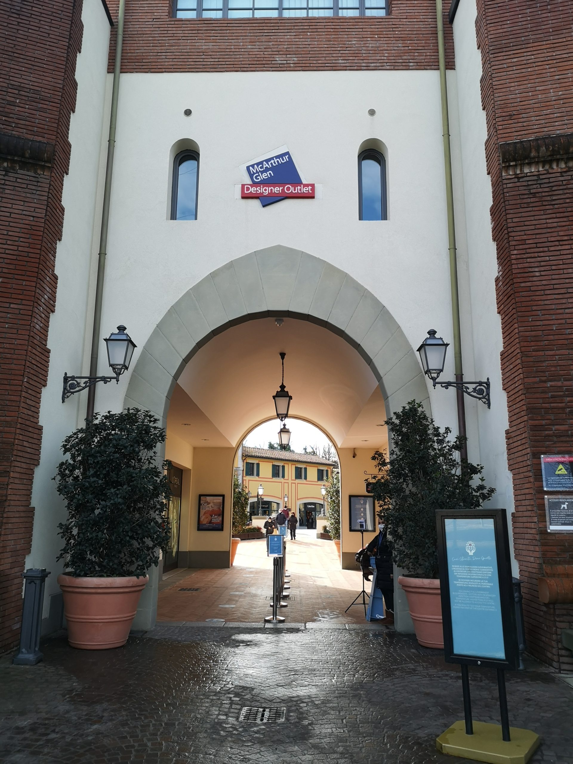 Barberino Designer Outlet | THIS TUSCAN LIFE